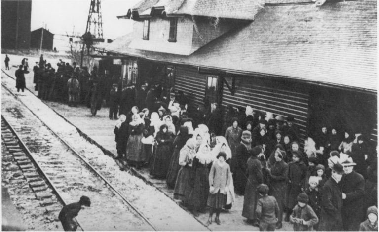 Leaving Canada: The Mennonite Migration to Mexico - Mennonite Heritage ...